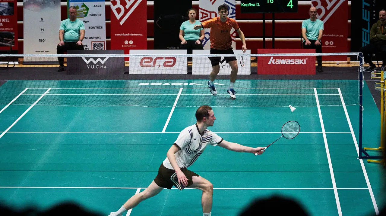Badmintonista Louda je znovu králem republiky, titul obhájila Maixnerová — ČT sport — Česká televize