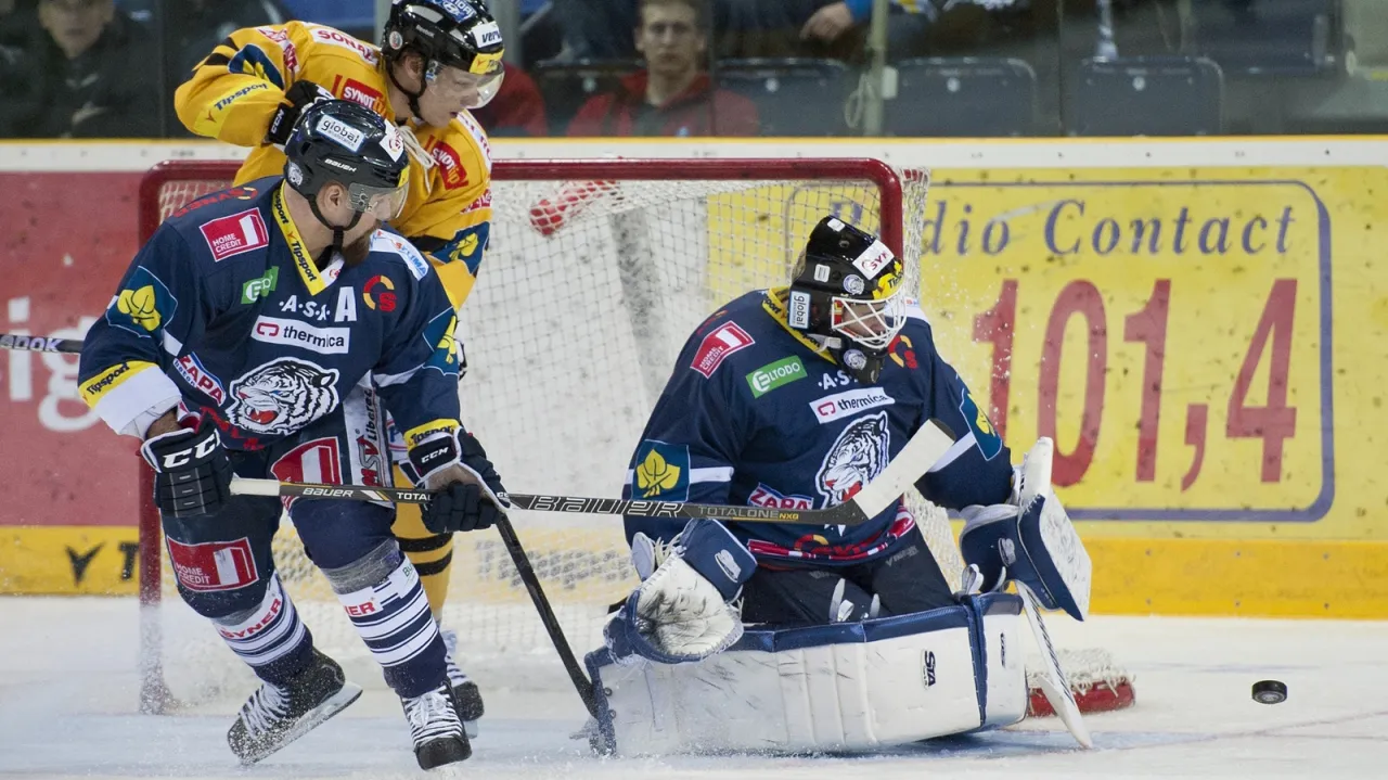 Liberec porazil poprvé v sezoně Litvínov, i díky hattricku Dudy — ČT ...