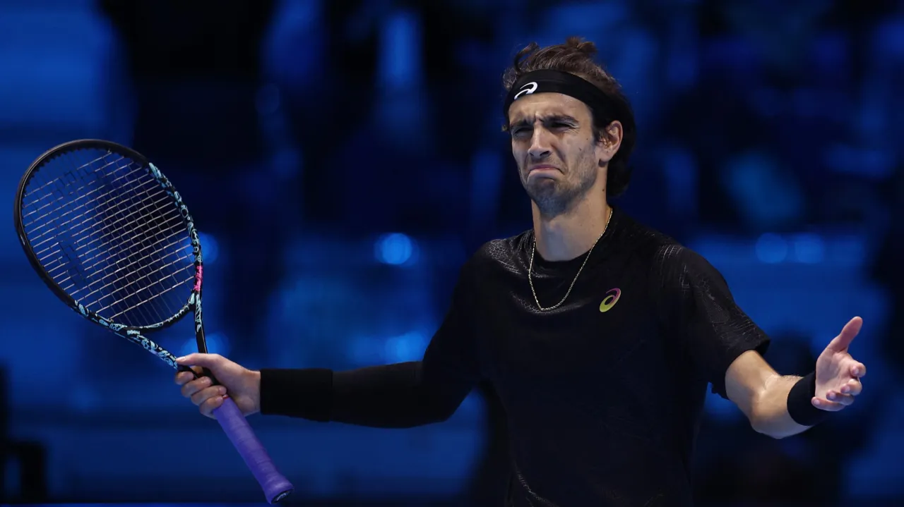 Musetti porazil ve třech setech Australana de Minaura — ČT sport ...