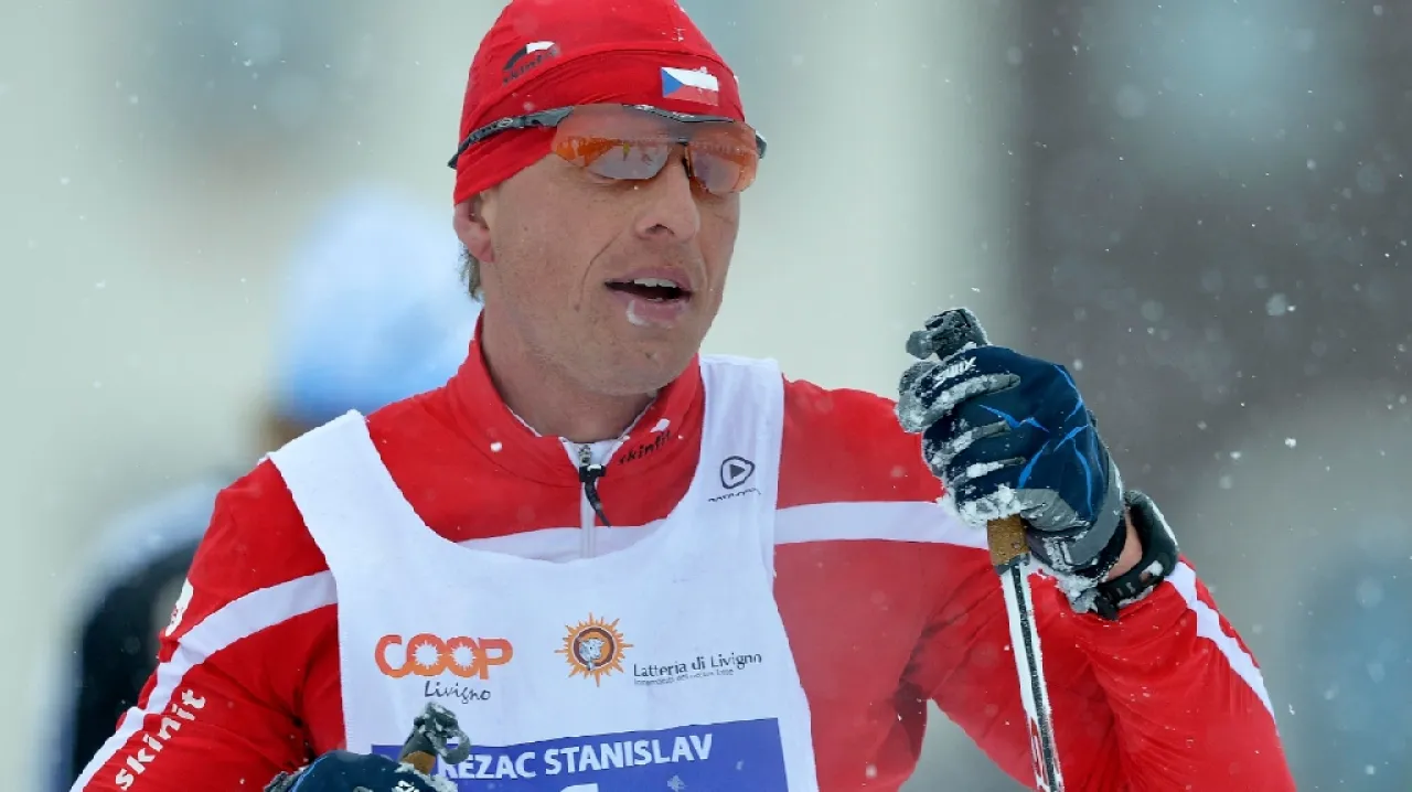 Řezáč dojel ve Aarefjällsloppetu druhý, triumfoval Richardsson — ČT ...