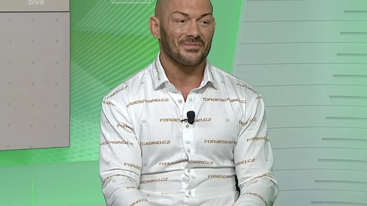 Zápasník Omarov o návratu na žíněnky — ČT sport — Česká televize