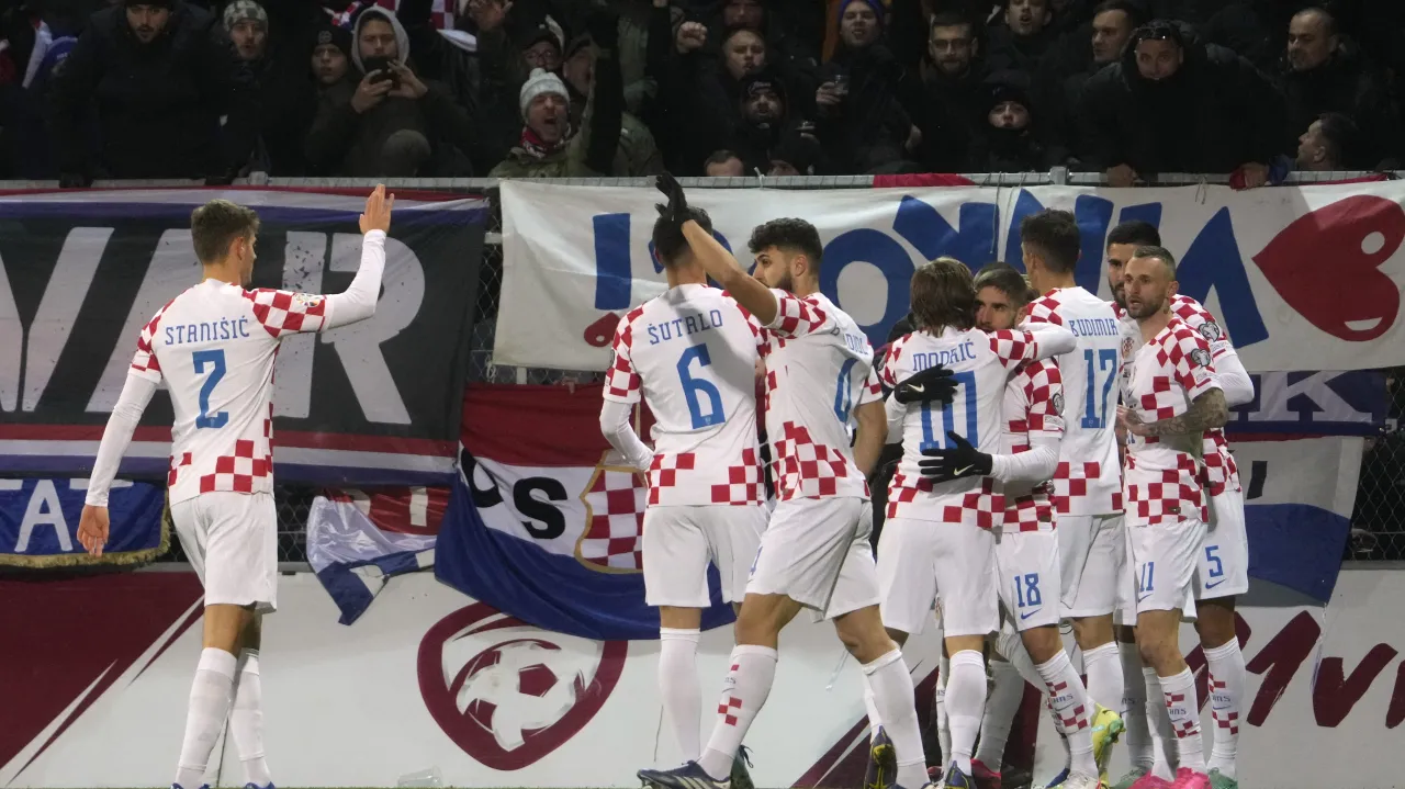 Chorvaté porazili Arménii a jako poslední postoupili z kvalifikace na ...