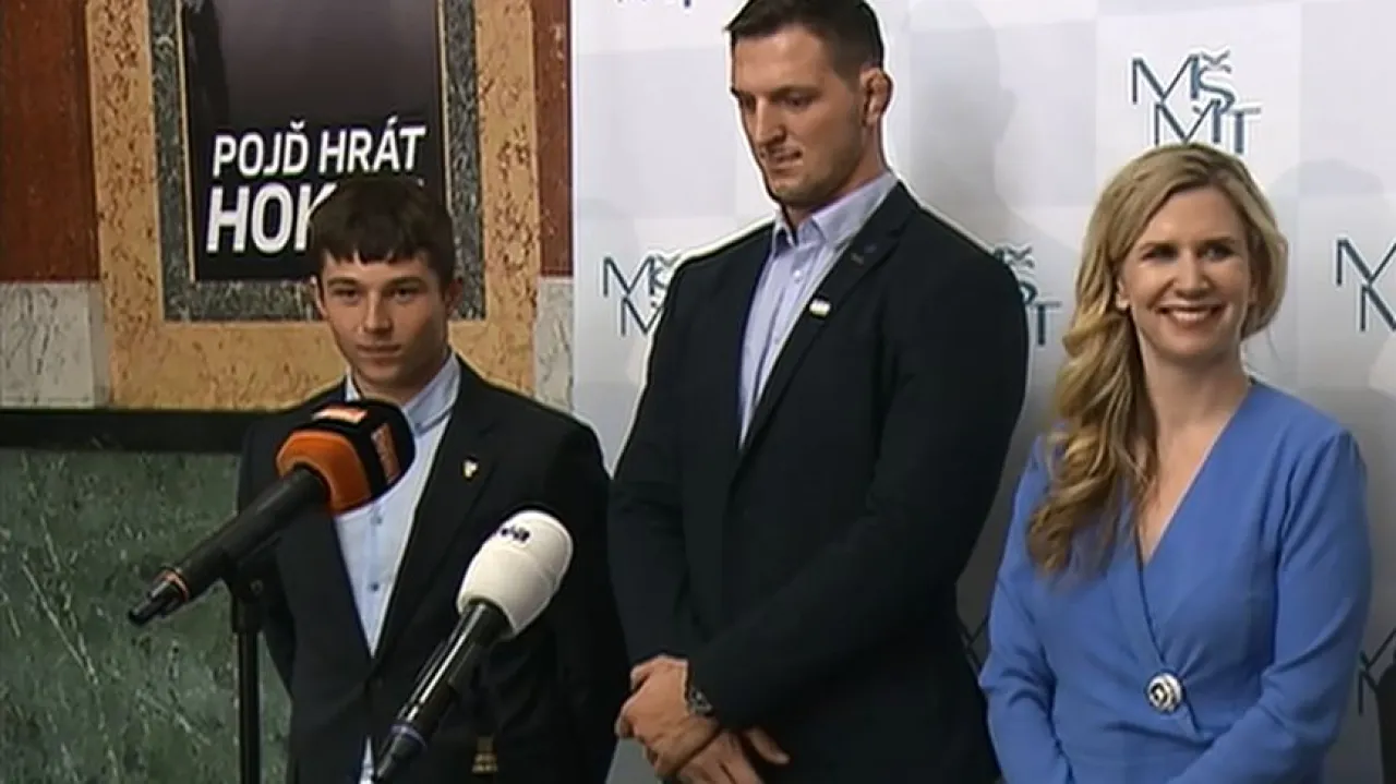 Ministryně Valachová otevřela v Praze nové středisko pro sportovce — ČT ...