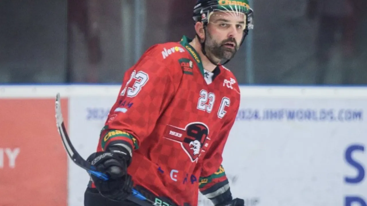 Znojmo podlehlo pardubickému B týmu a spadne do druhé ligy, Kolín si ...