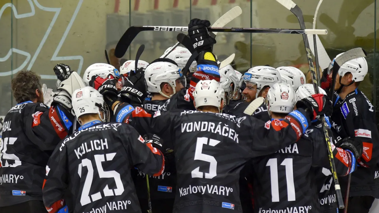 SOUHRN 60. KOLA: Poslední místo v předkole zabraly Karlovy Vary, zápas ...