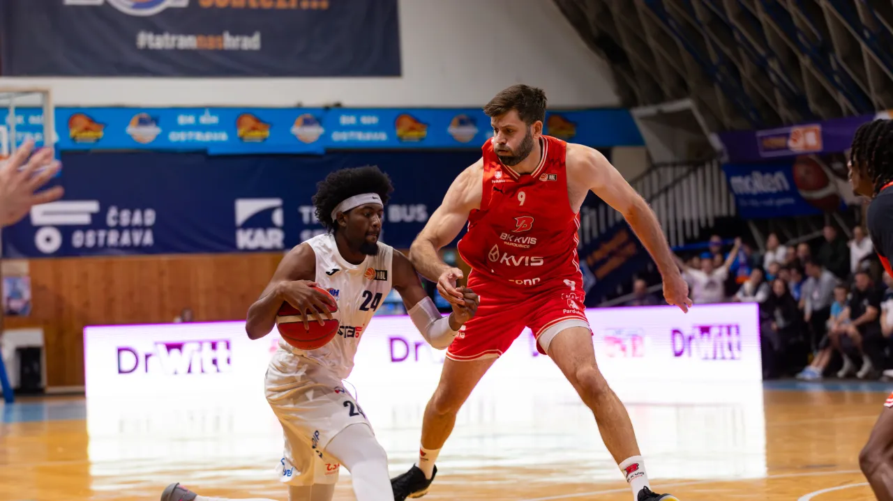 Basketbalová liga: NH Ostrava – BK Pardubice — ČT sport — Česká televize