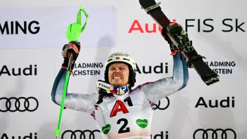 Popáté ve Schladmingu a poprvé v sezoně kraloval Kristofferson — ČT ...