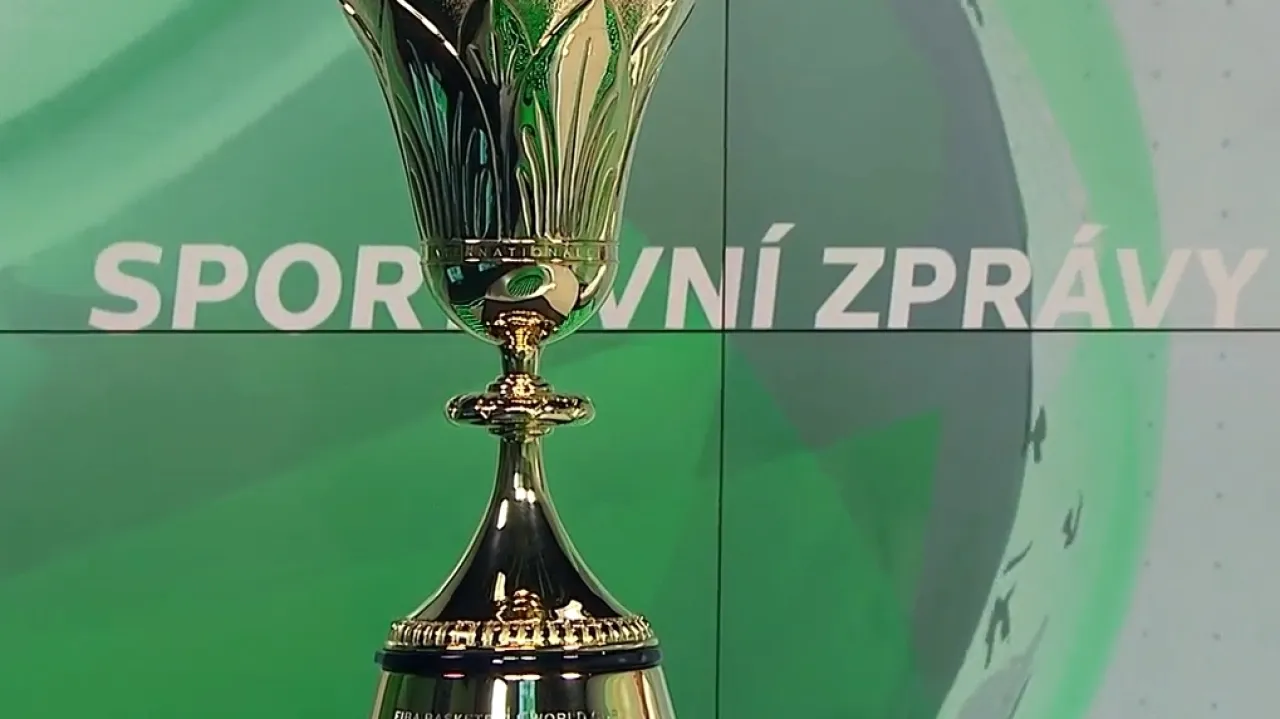 Trofej pro basketbalové mistry světa na skok v Praze a Pardubicích ...