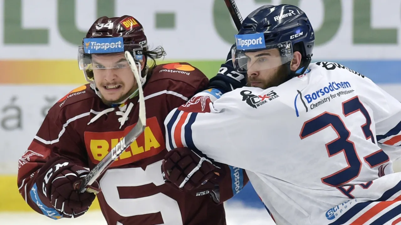 Hradec Králové zvyšuje konkurenci v útoku Klímou a reaguje na zranění v obraně Allenem — ČT ...