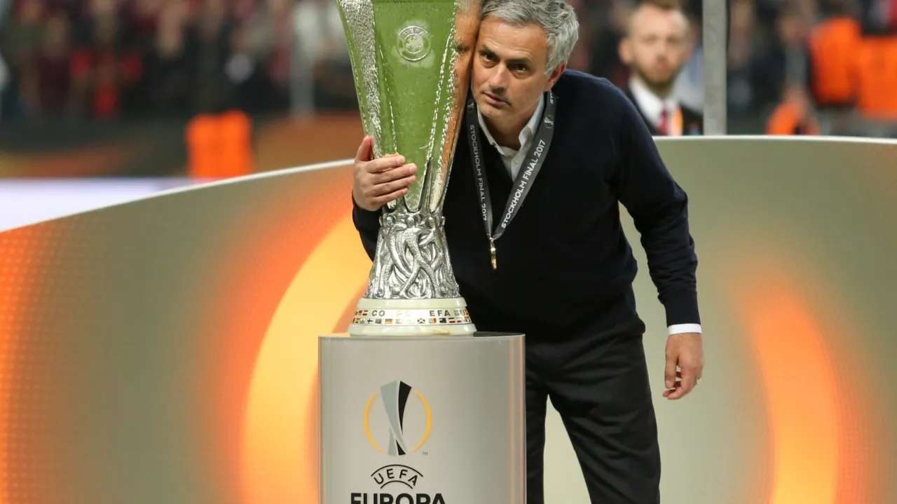 Je to nejdůležitější trofej mé kariéry, řekl po triumfu v EL Mourinho ...
