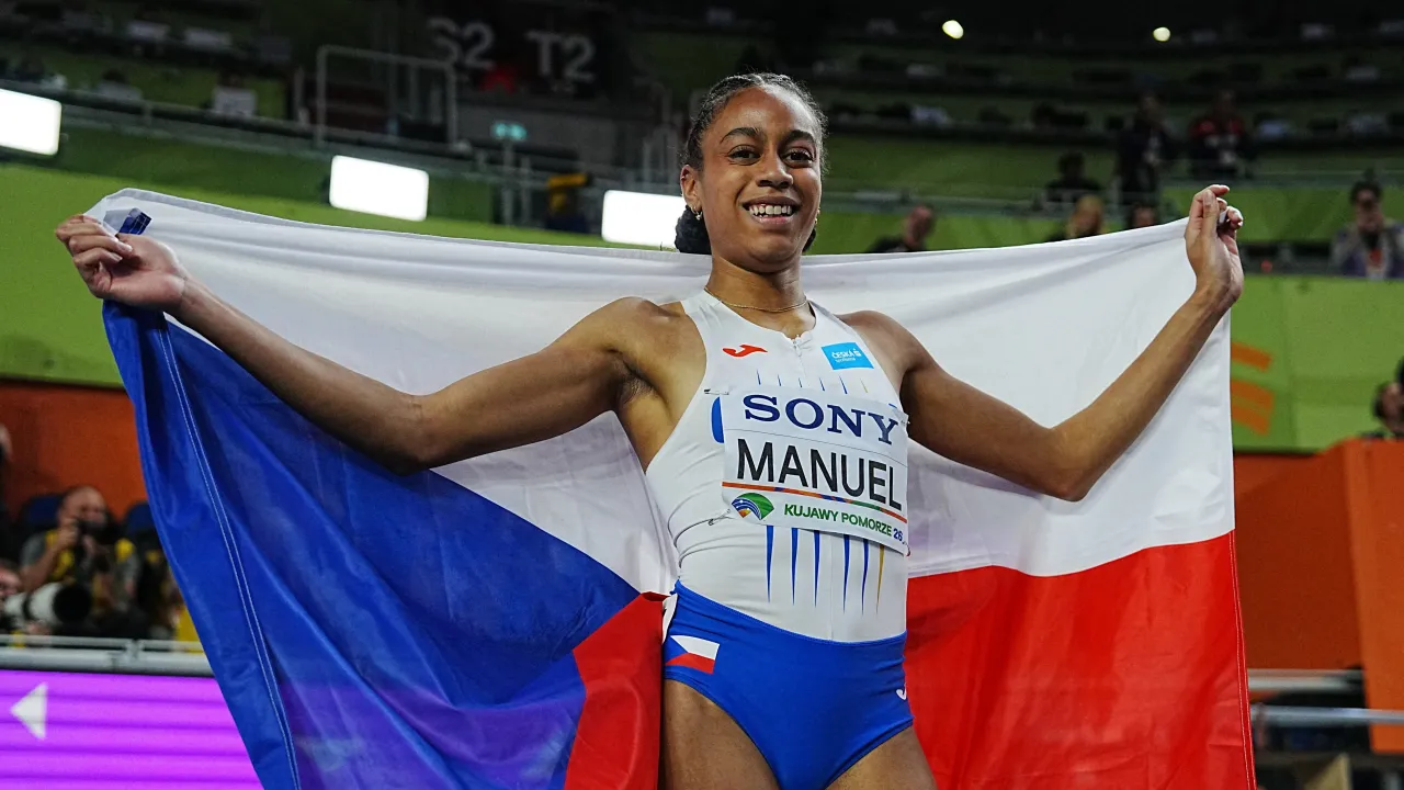 Lurdes Gloria Manuel vyhrála halové mistrovství světa — ČT sport ...